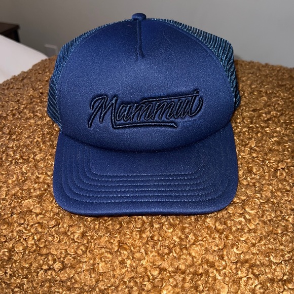Mammut | Accessories | Mammut Trucker Hat | Poshmark